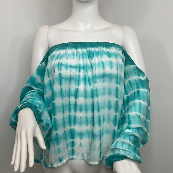 Elan | Tops | Elan Top Cold Shoulder S Elastic Chest Balloon Sleeves ...